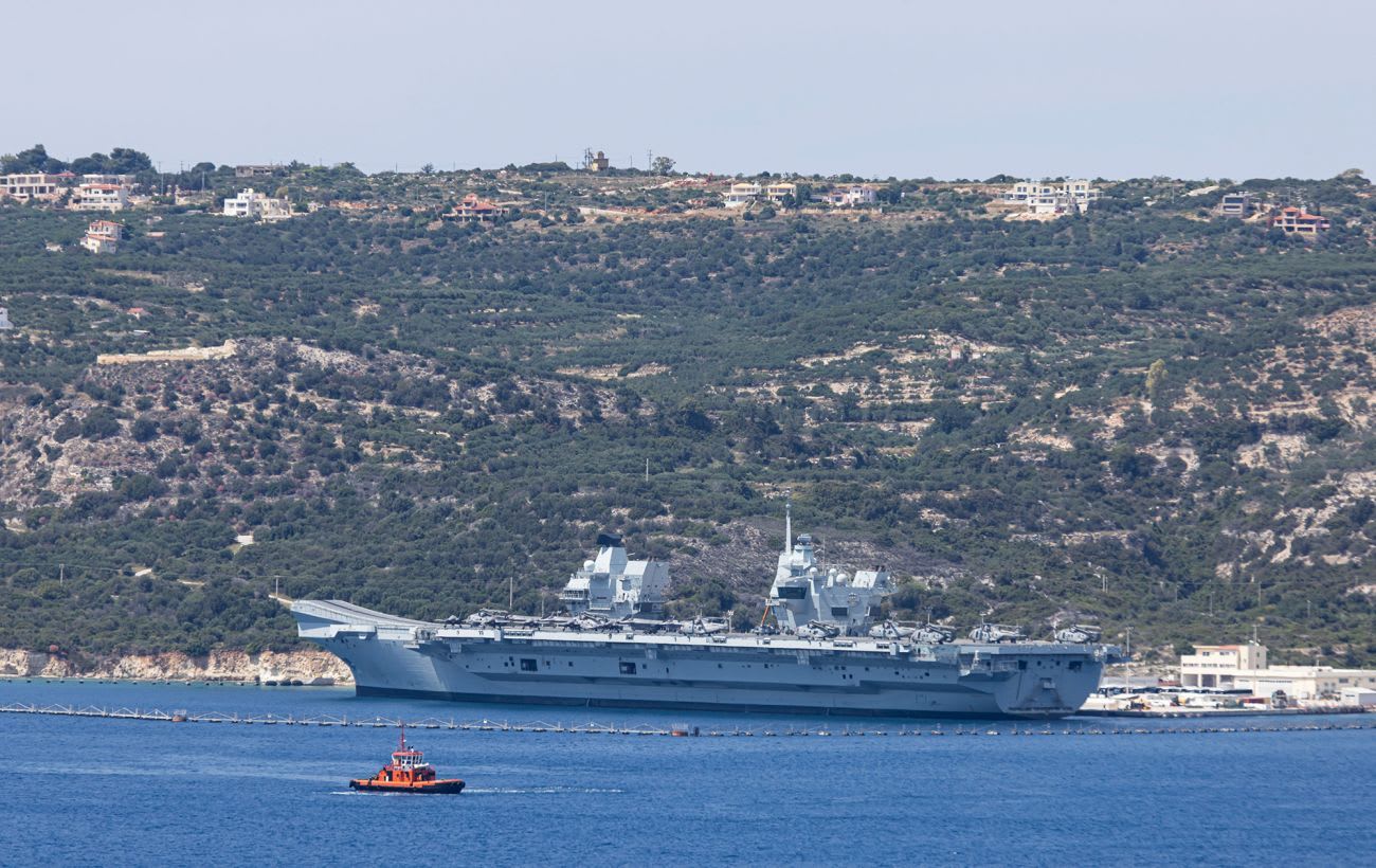 Man with Polish passport arrested in Greece after taking 5,000 photos ...