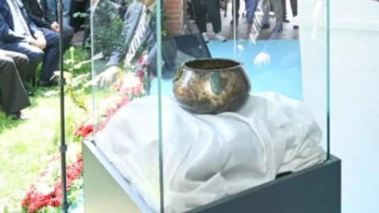 Untouched 2,800-year-old tomb from King Midas’ era discovered—here’s ...