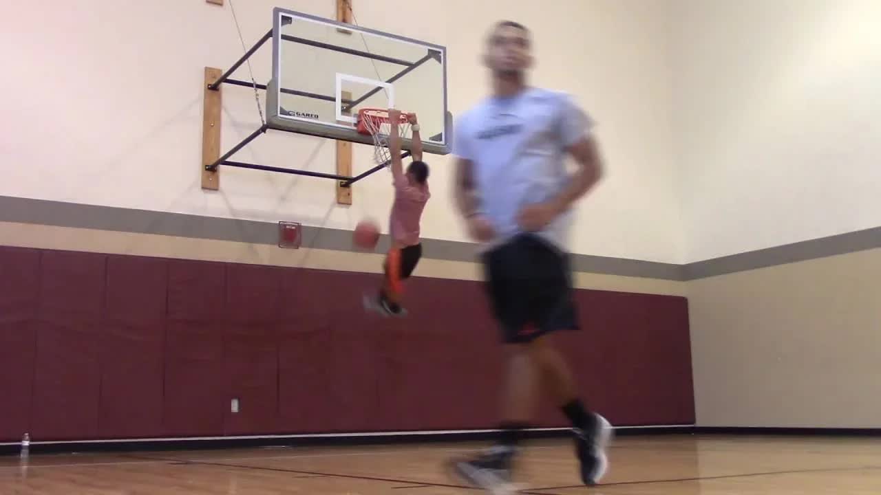 Amazing Basketball Dunks