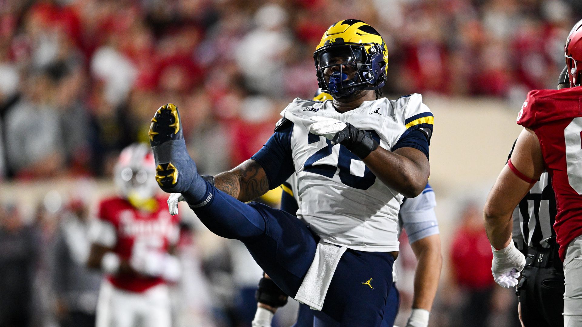 2026 four-star DL Titan Davis commits to Michigan Football over Alabama