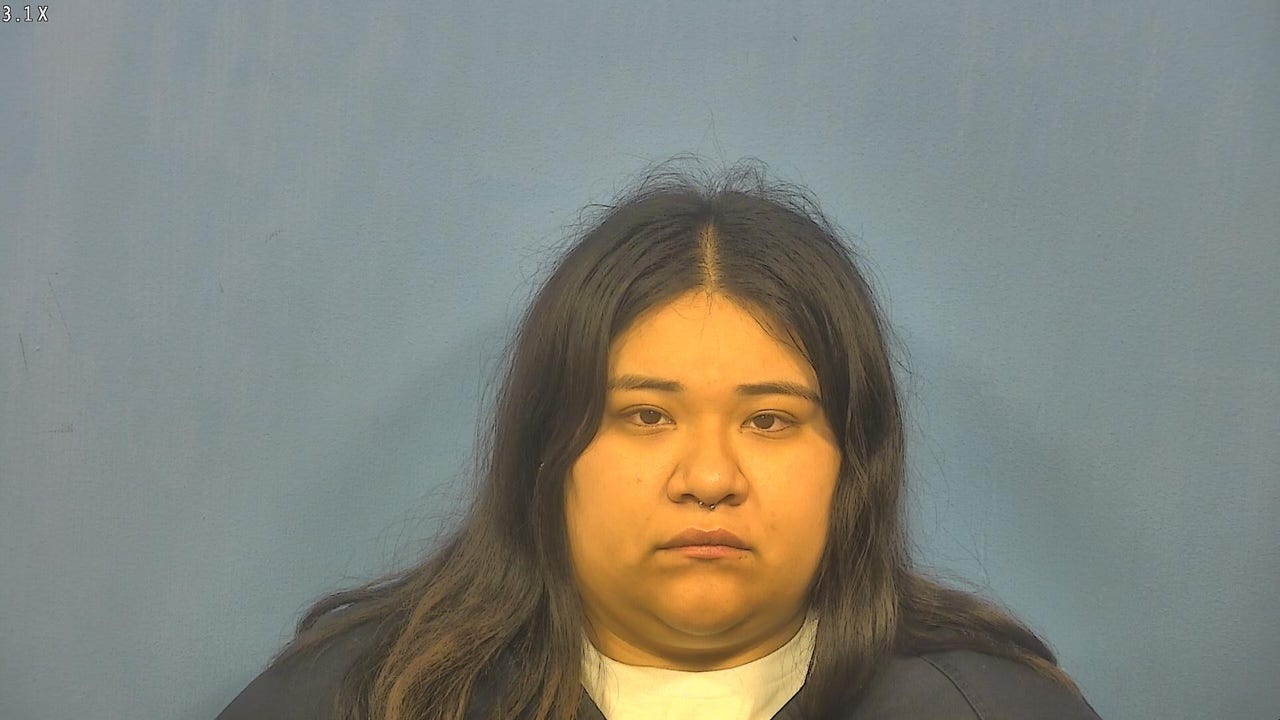 DUI suspect who hit IDOT truck, nearly struck bodies on I-55 held ...