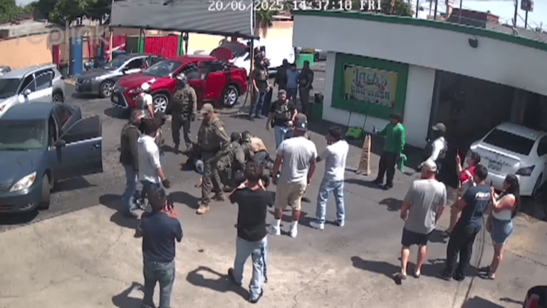 Armed, masked federal agents detain 2 car wash employees in Torrance