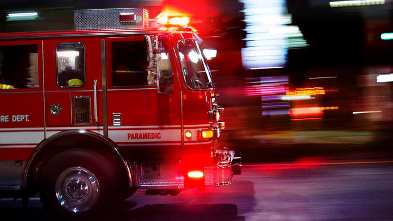 Firefighters rescue kayaker from river near Taylorsville Dam