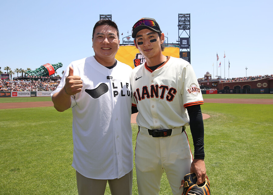 KBO 311홈런 레전드는 어떻게 ML 구장서 시구했나…"이정후 향한 응원, 한국야구 위상 높이고 있다"