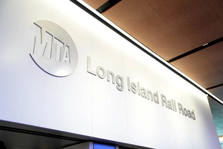 MTA’s claims of 40% boost in LIRR service derailed by new audit— with ...
