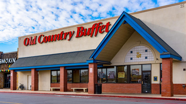 Here's Why You Don't See Old Country Buffet Locations Anymore