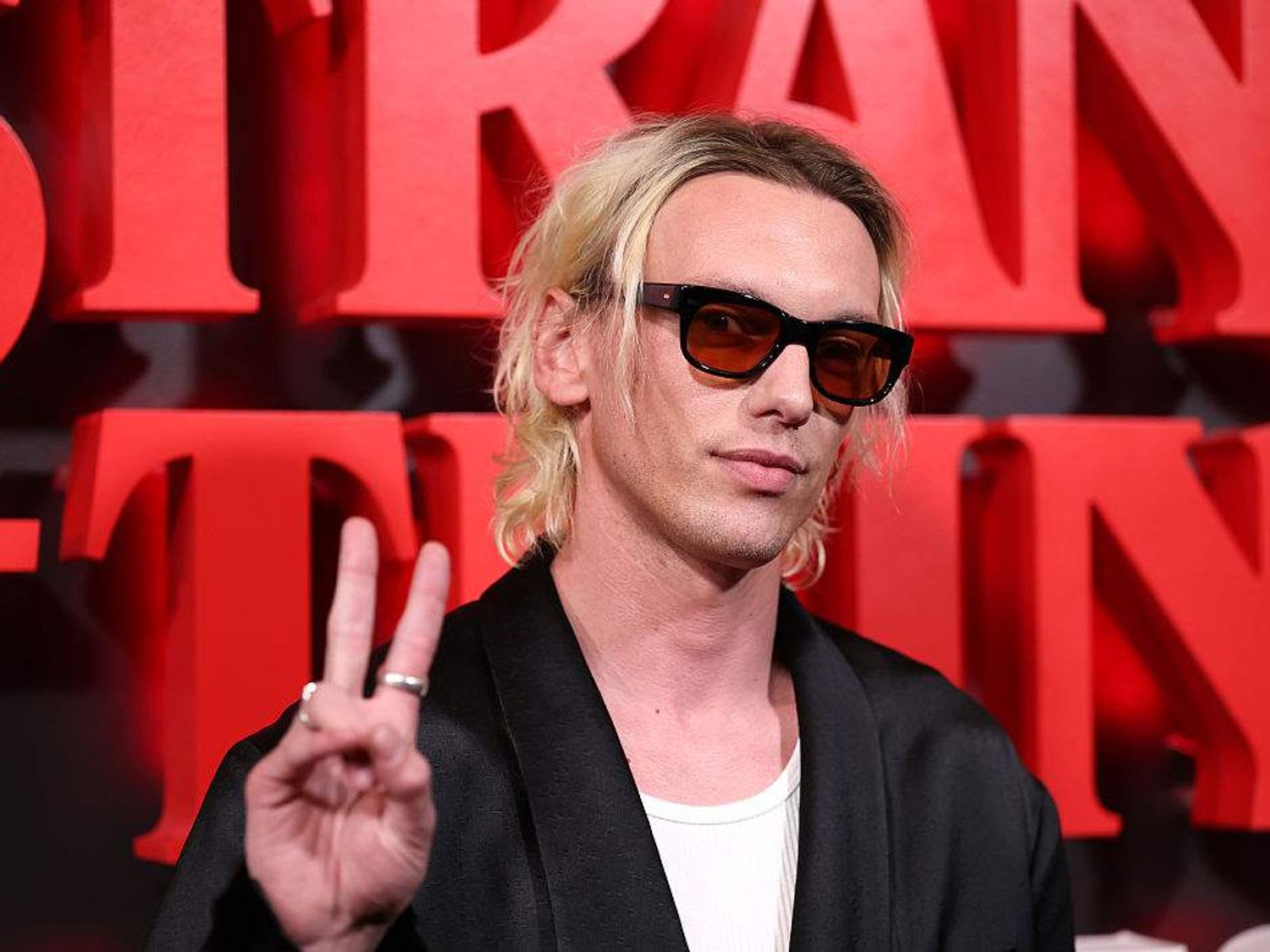 The Boys, Stranger Things stars swoop into San Antonio for fan fest