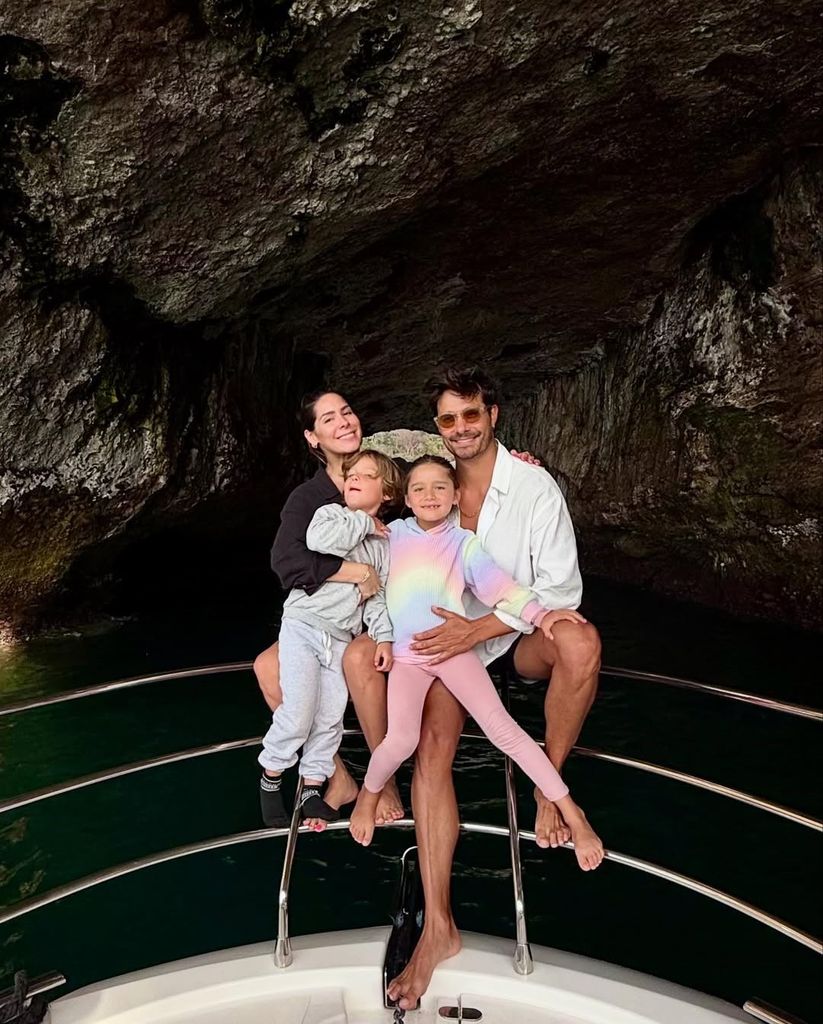 Brandon Peniche y Kristal Cid conocen el sexo de su bebé en un emotivo ...