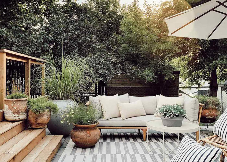 6 affordable patio makeover ideas that can make your outdoor space feel ...