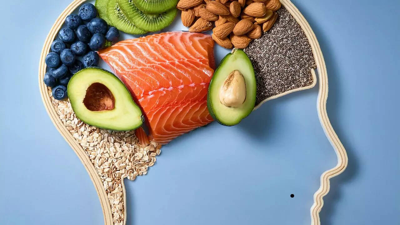 8 powerful nutrients (and foods) to boost memory