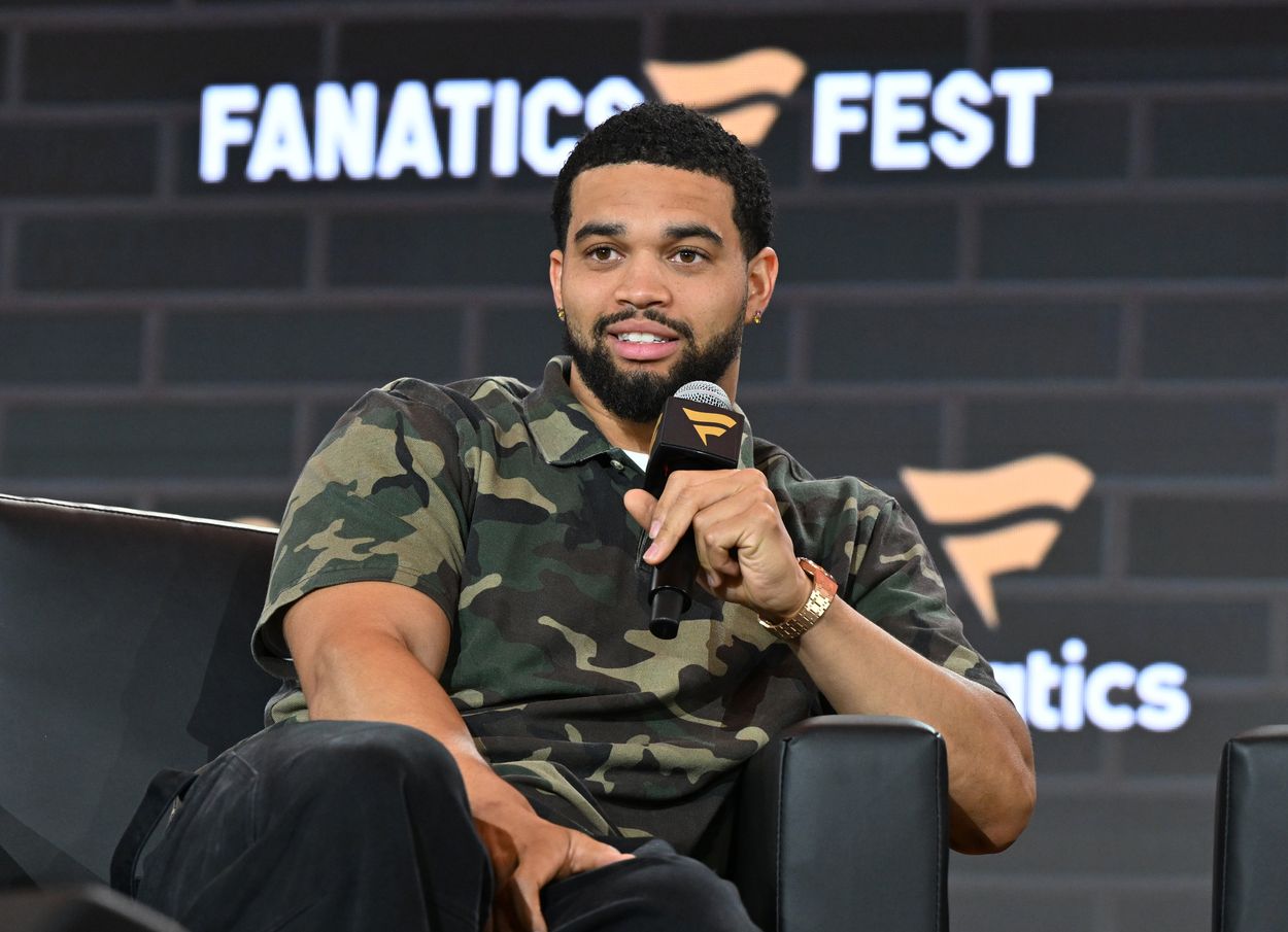 Bears’ Caleb Williams praises Ben Johnson’s ‘tough’ coaching style