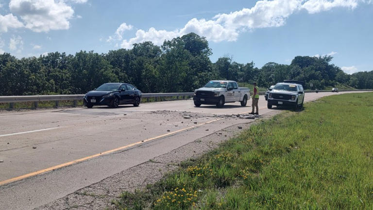 IDOT warning drivers of possible road buckling