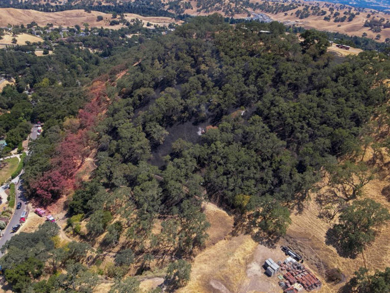 Evacuation warning lifted for Diablo residents due to wildfire