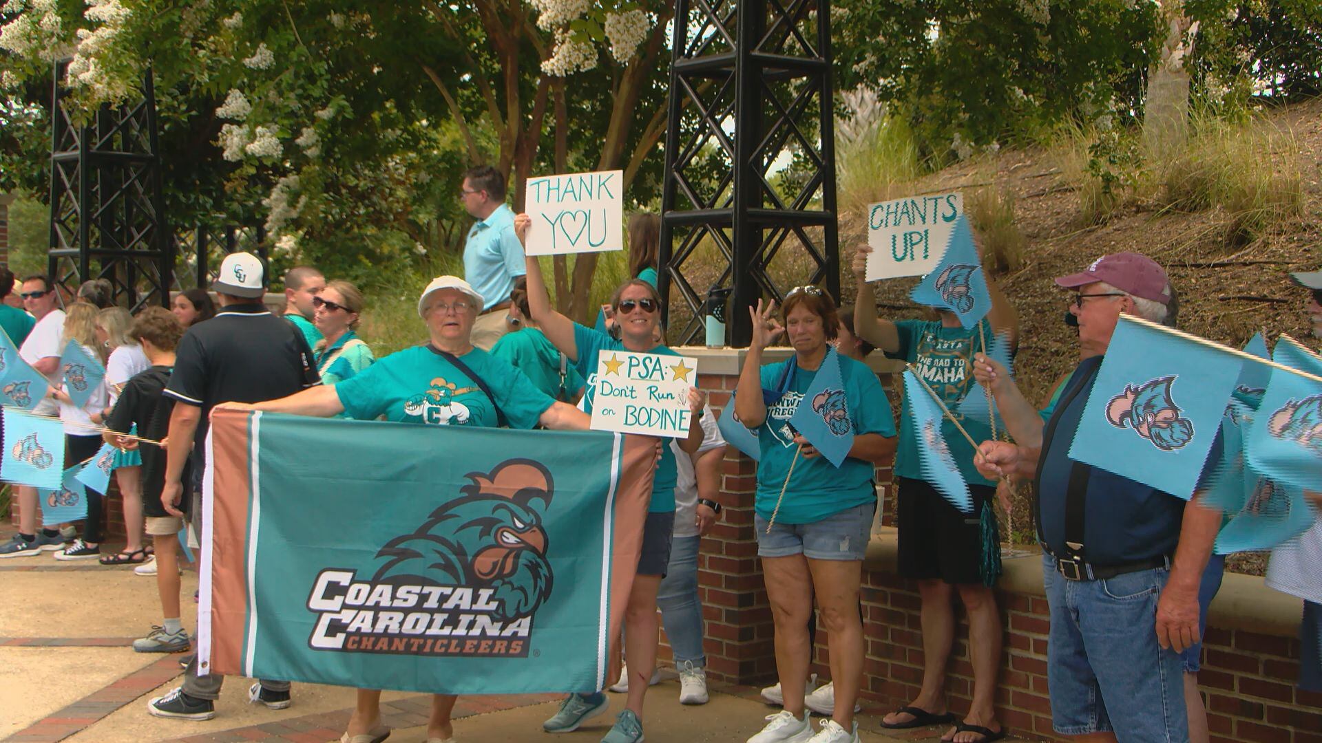Fans greet, celebrate CCU Baseball returning home from CWS Finals