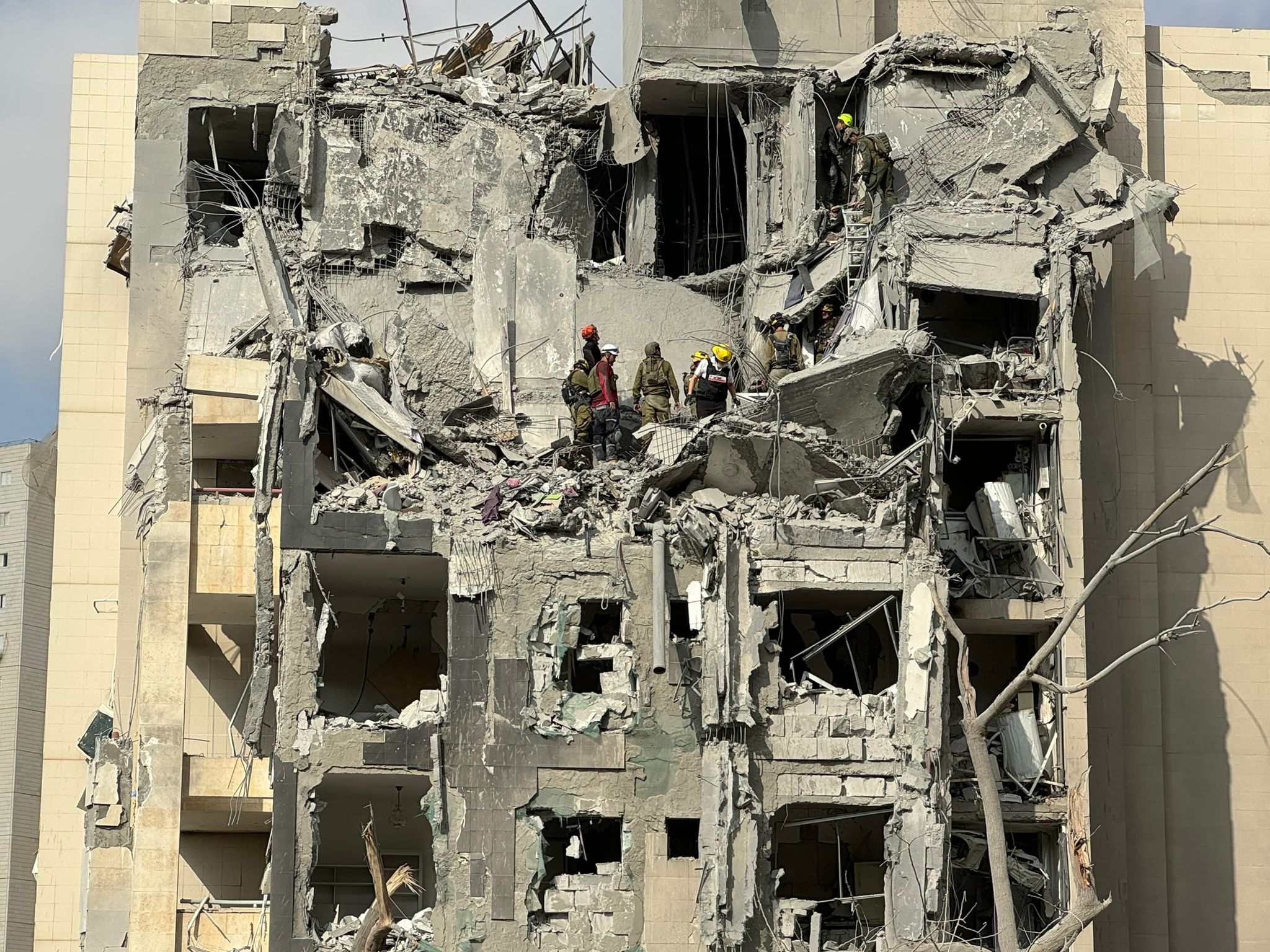 Live updates: Israel and Iran enter shaky ceasefire with immediate ...