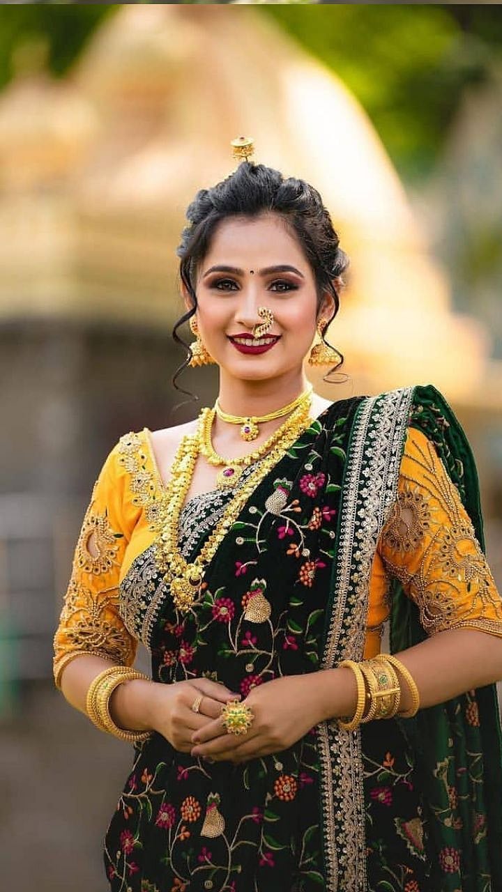 Divya Pugaonkar | 'लाडाची गं प्रेमाची गं..' मुलगी झाली हो फेम साजिरी ...