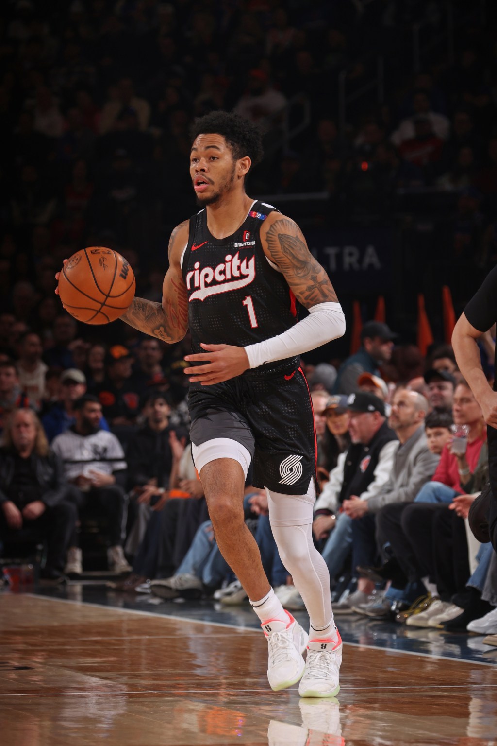 Celtics trading Jrue Holiday to Blazers for Anfernee Simons as changes ...