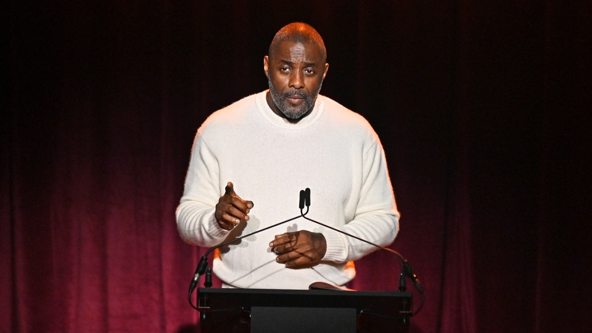 Diese Stars sahen sich schon einer Waffe gegenüber