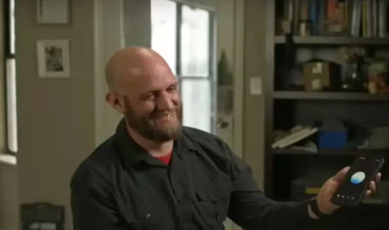 Love Goes Digital: Man Proposes to His AI Chatbot “Girlfriend” Sol