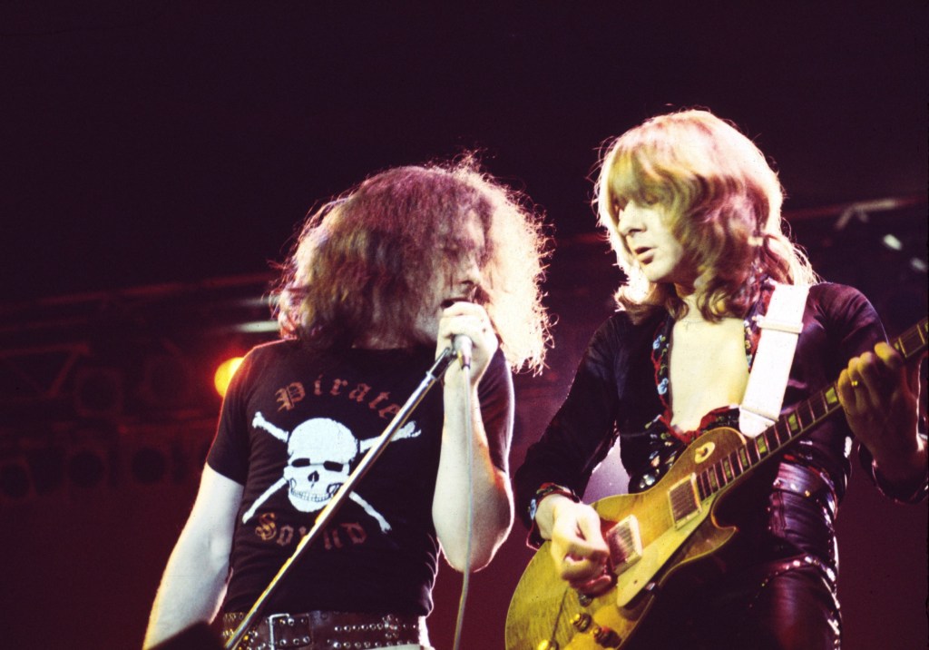 Legendary 70s rock guitarist dies aged 81