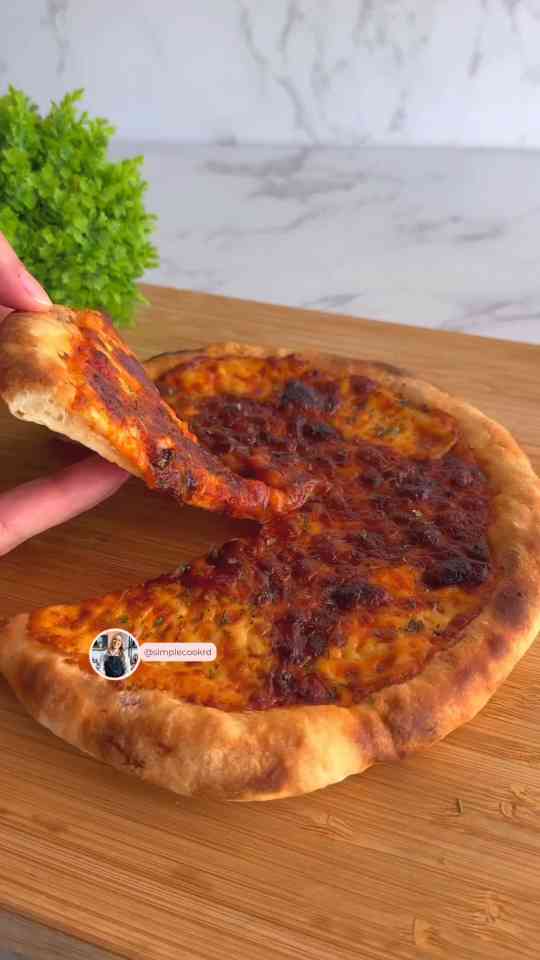 Masa de Pizza Instantánea: 3 Ingredientes, 10 Minutos