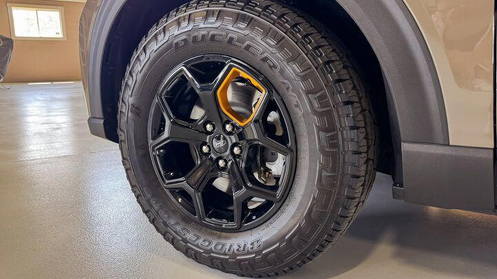 Hands-On Preview: 2026 Ford Explorer Tremor Expands Off-Road Thrills