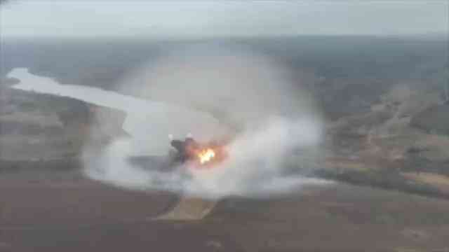 Explosión de una FAB-3000: pocas veces se registra así una onda de choque