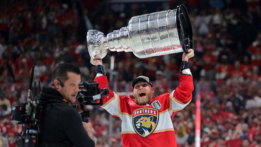 Sam Bennett Destinations: Four Free Agency Landing Spots for Panthers Star