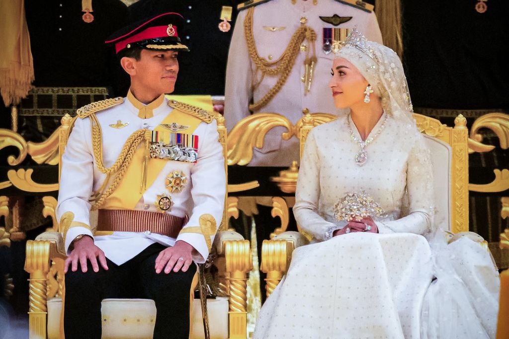 Prince Abdul Mateen of Brunei marks second wedding anniversary to ...