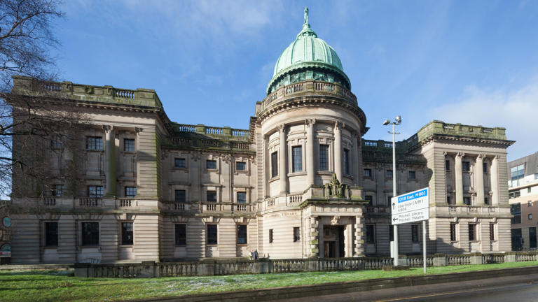 The Mitchell Library: A virtual tour around one of Glasgow's best loved ...