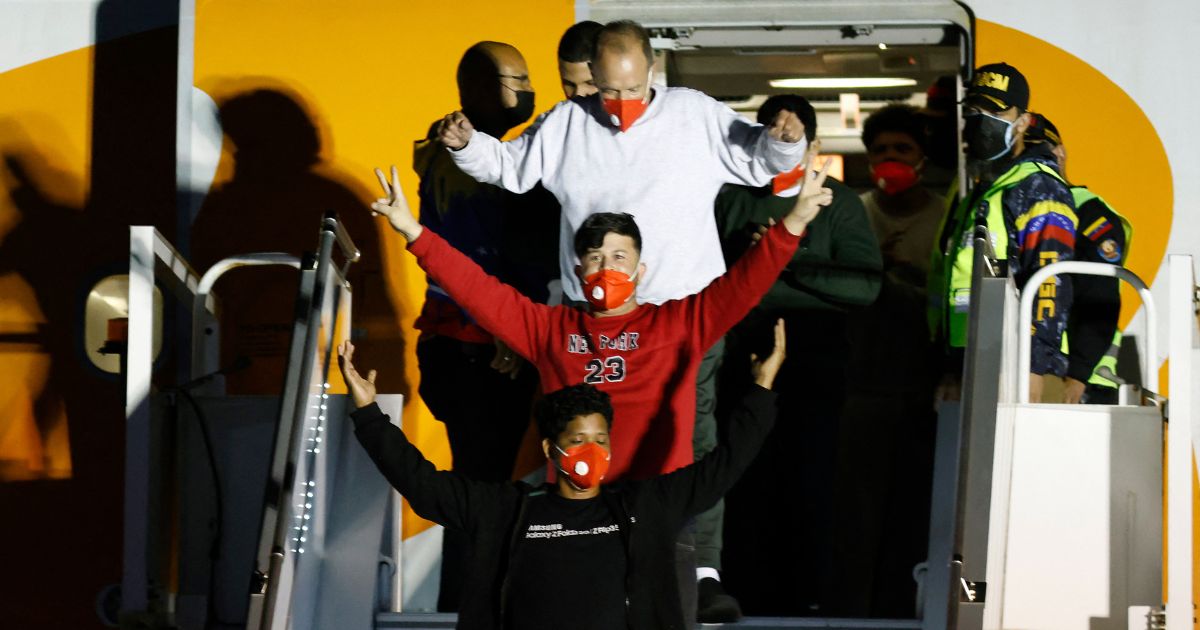 If the Rogue Judge Who Just Defied SCOTUS Gets His Way, It Will Take 20 ...