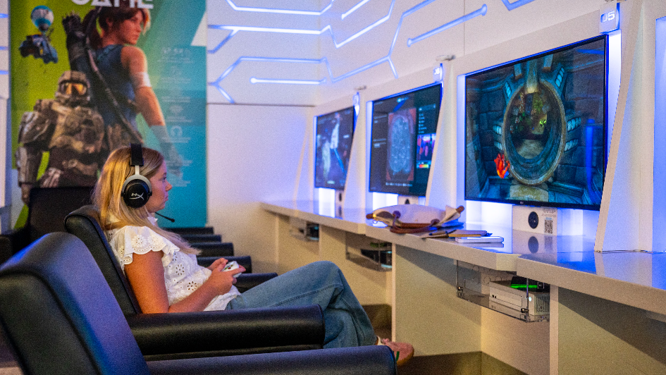 The Gameway gaming lounge in the Charlotte Douglas Airport