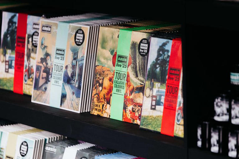 Oasis pop-up store to open in Cardiff with exclusive merchandise