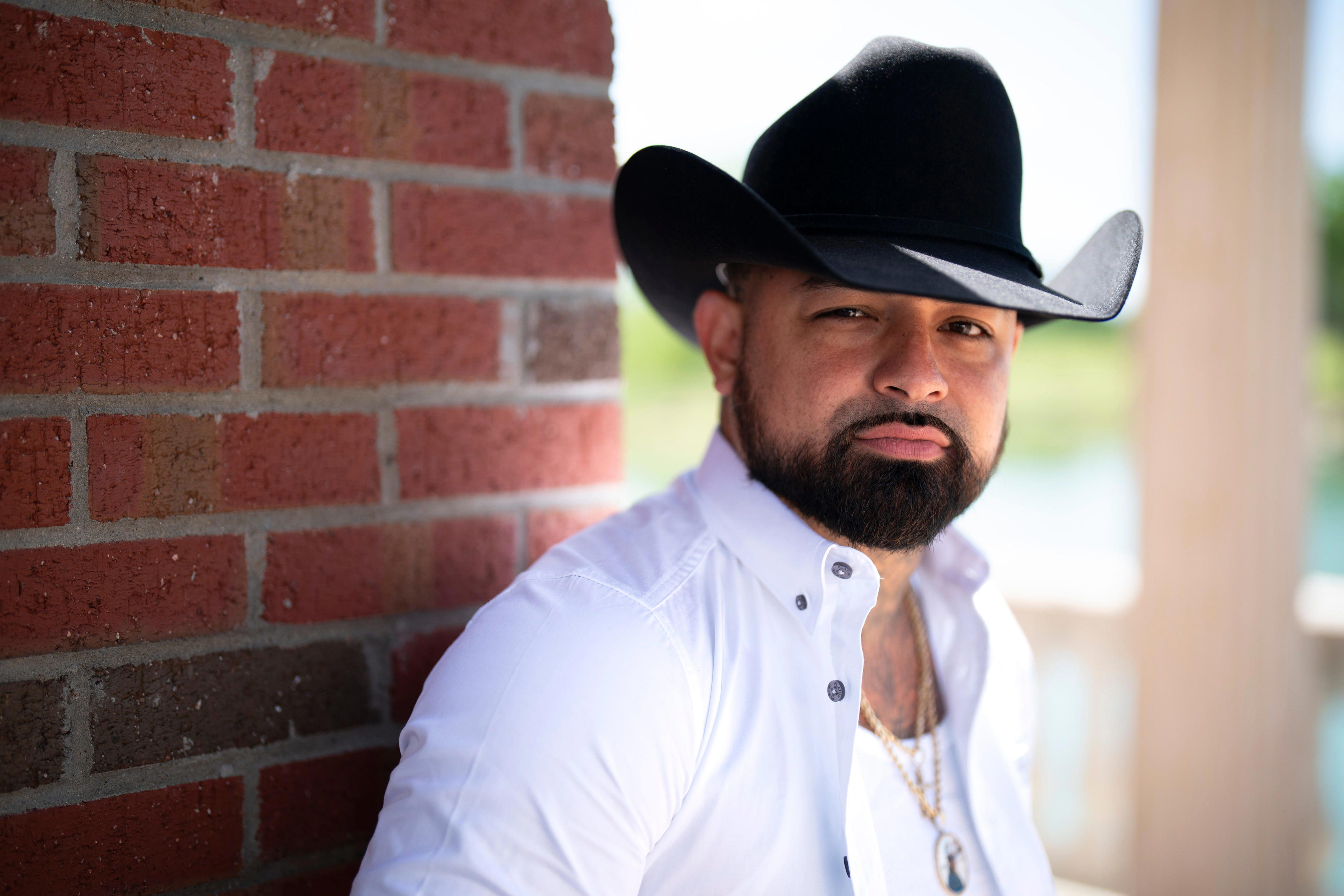 Louie TheSinger, 'redeemed' by music, releases Mexican-influenced ...