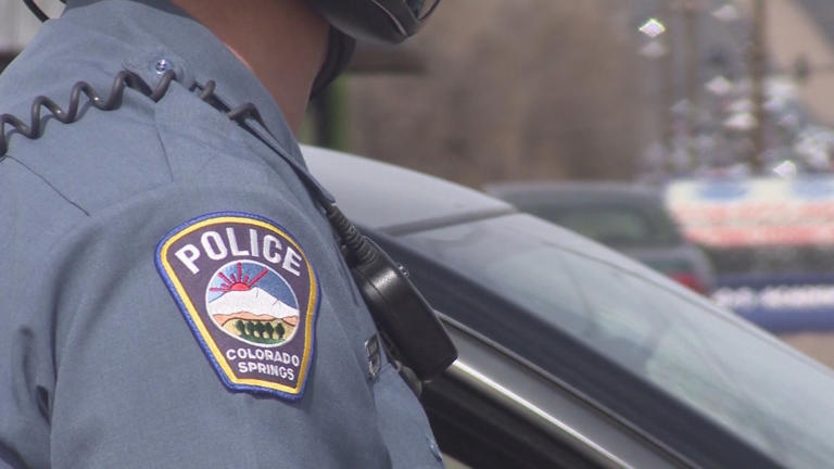 Colorado Springs police search for suspect after assault at Territory ...