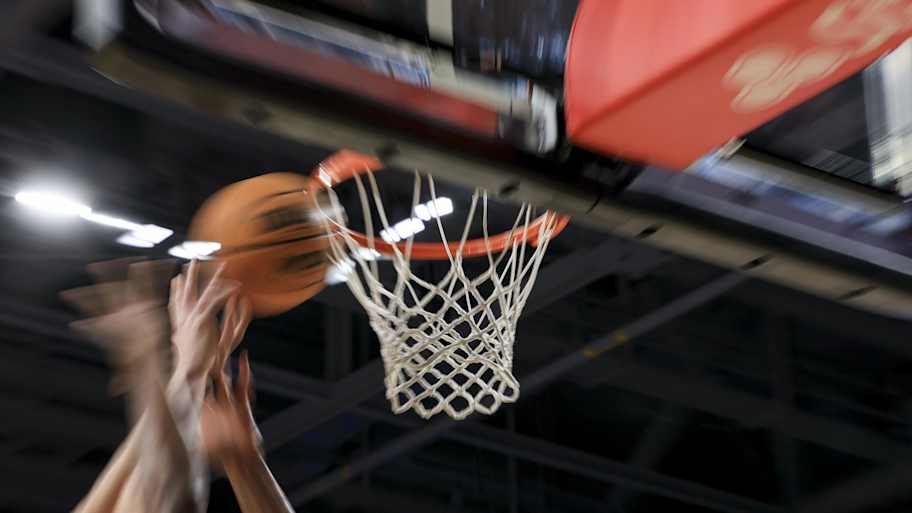 'It's Been Crazy' - Cincinnati Bearcats Basketball GM Corey Evans ...