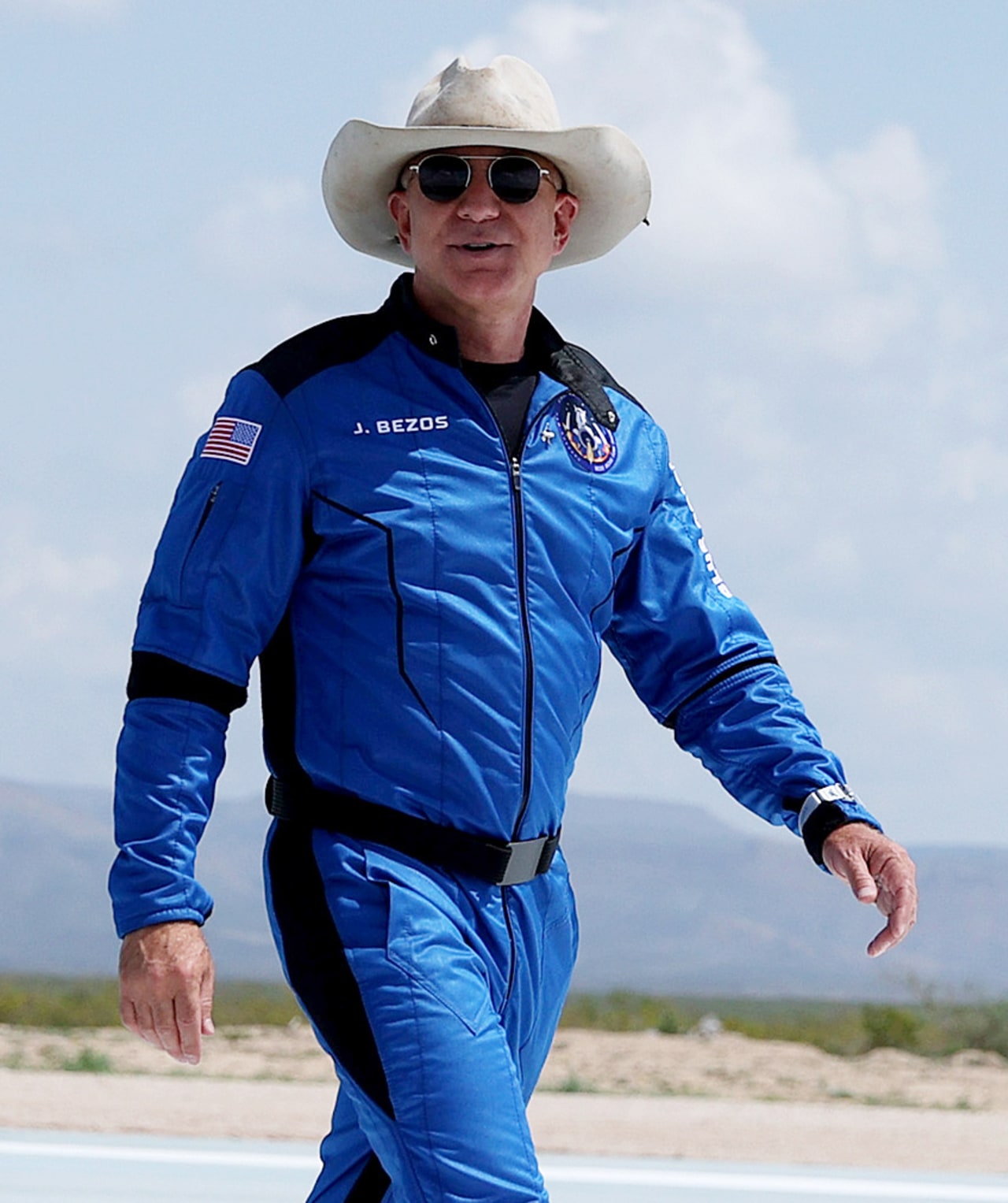 A Look at Jeff Bezos’ Expansive Wealth—From Amazon Shares to Real ...