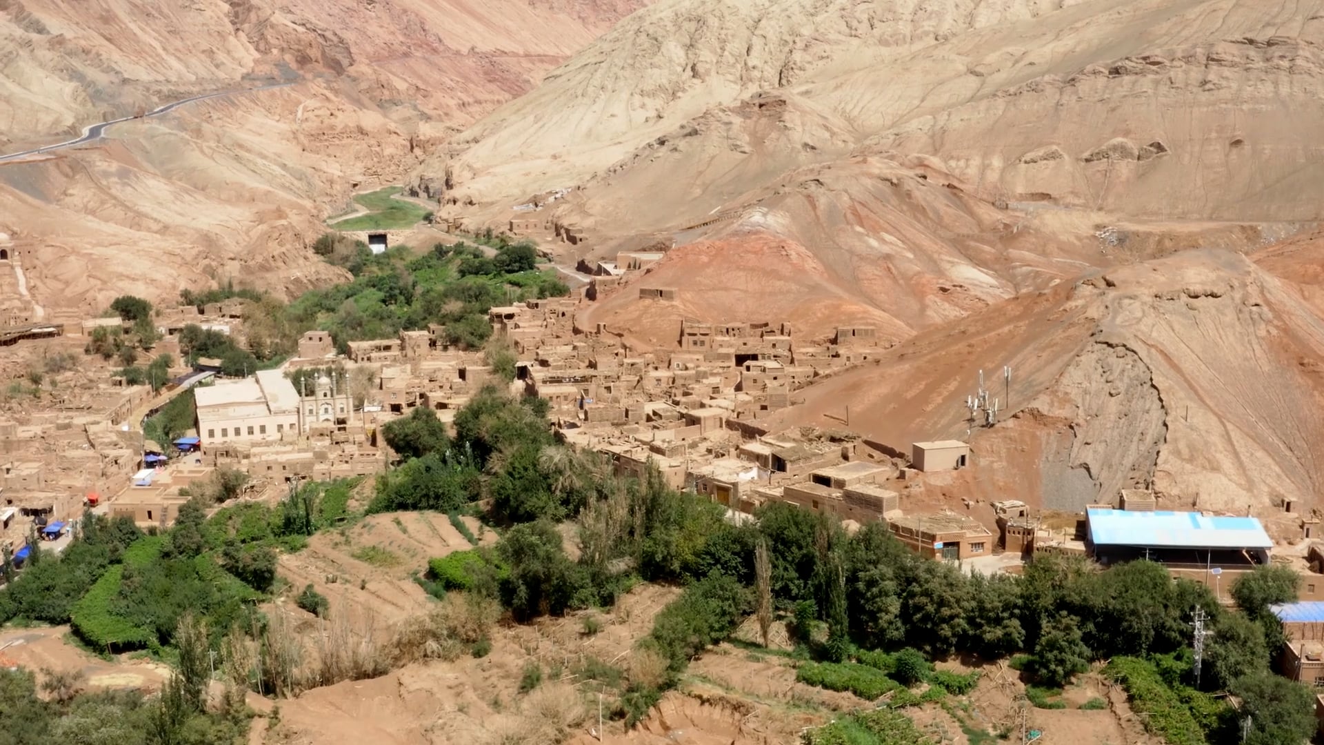 Silk Road from the Sky: Xinjiang's Historic Trade Route Revealed by Drone