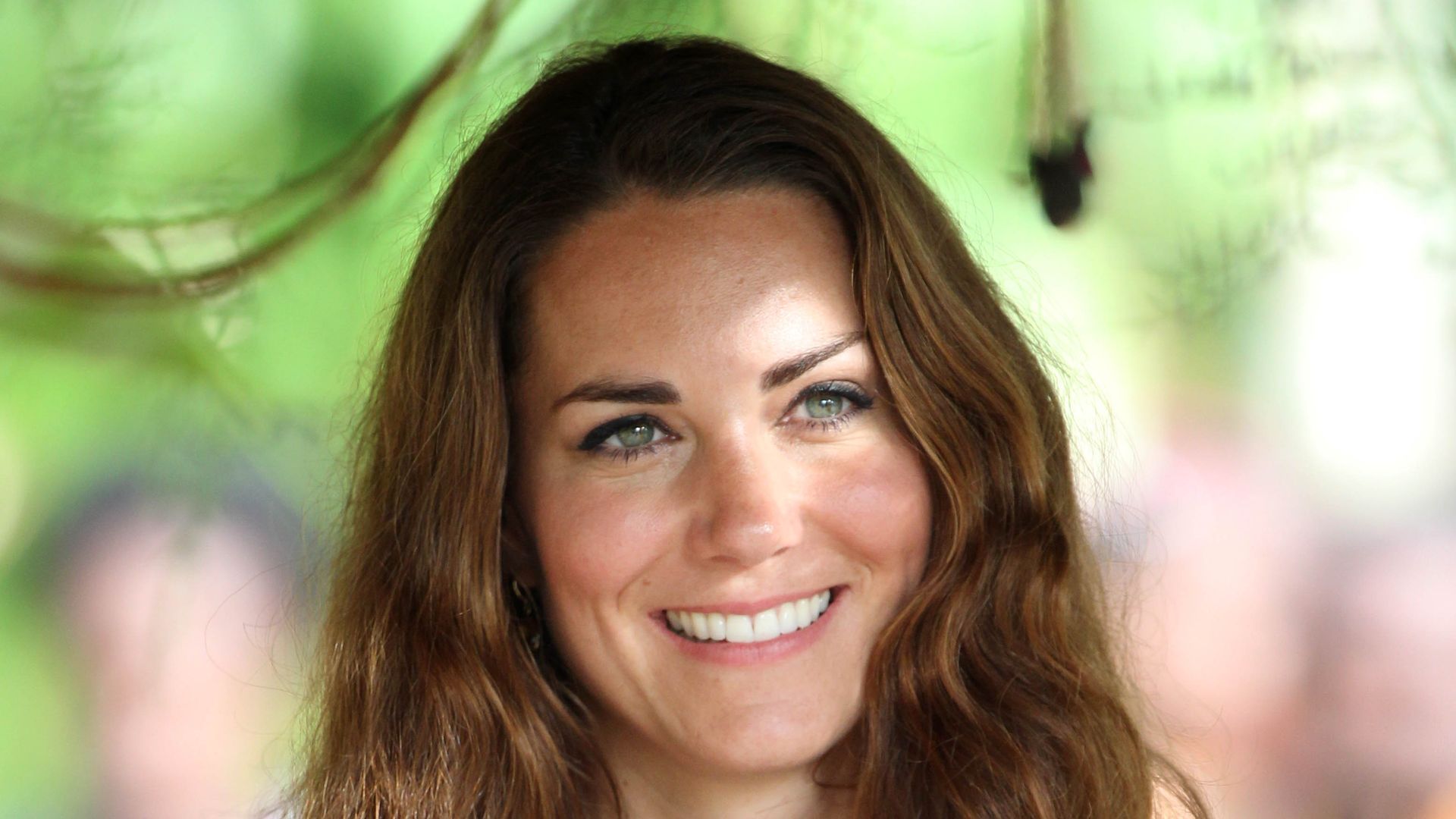 Princess Kate's strapless heatwave dress she'd be banned from wearing today