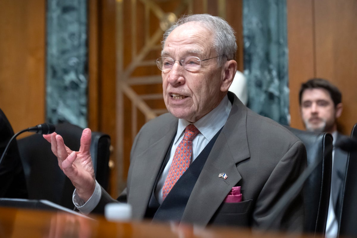 Sen. Grassley calls delays at a benefits program for deceased officers ...