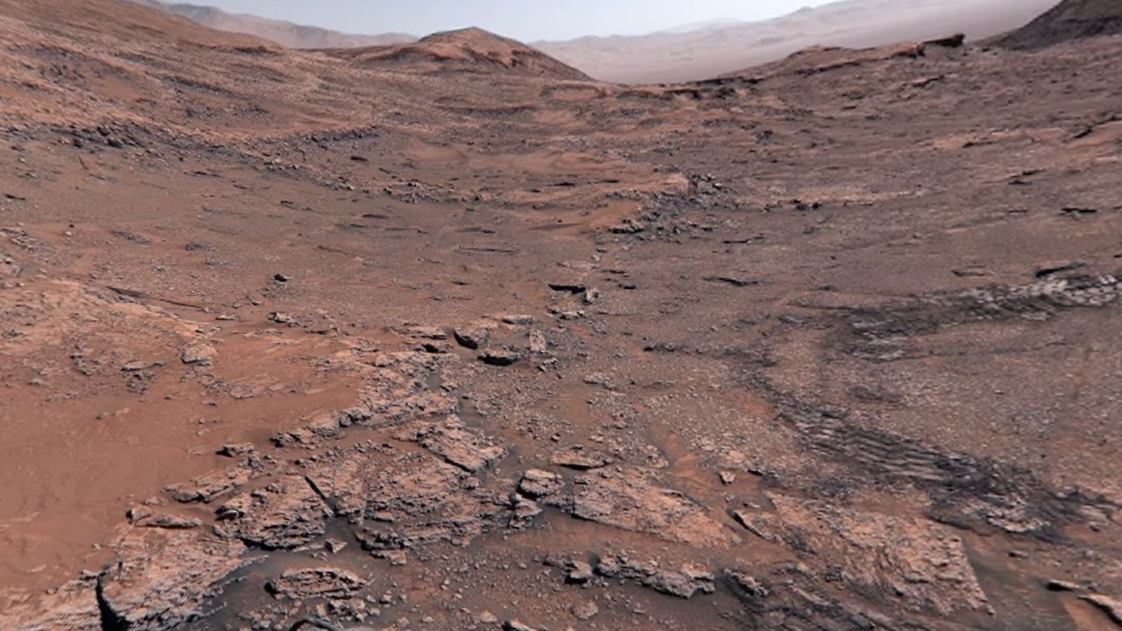 Mars rover captures first close-up photos of giant 'spiderwebs' on the ...