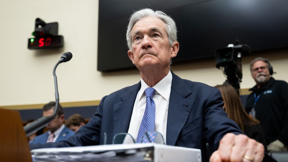 Jerome Powell throws cold water on a rate cut in July