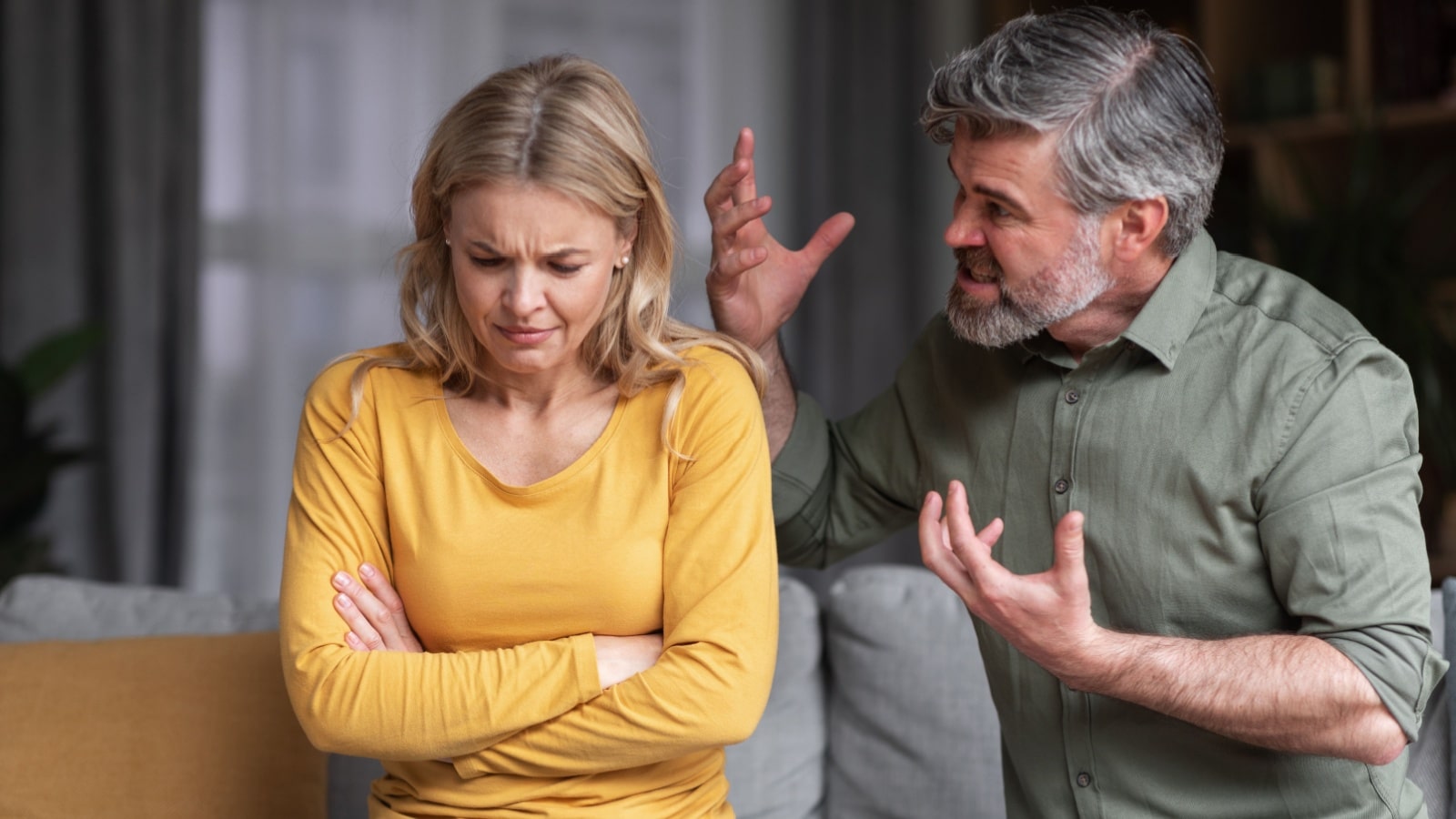 18 Arguments That Probably Mean Your Relationship Is Over