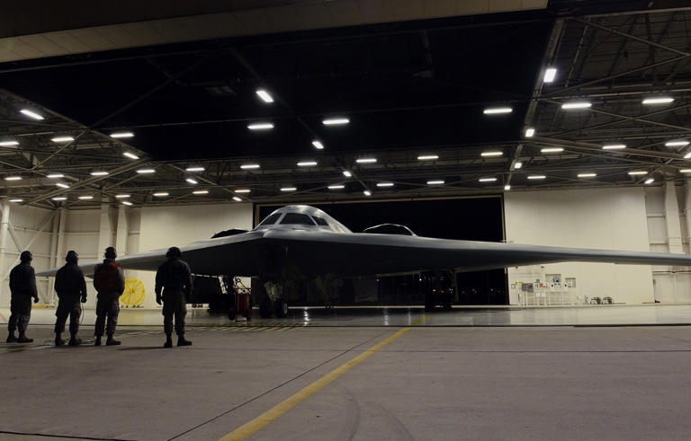 B-2 stealth bombers' mission to strike Iran started in Missouri: What ...