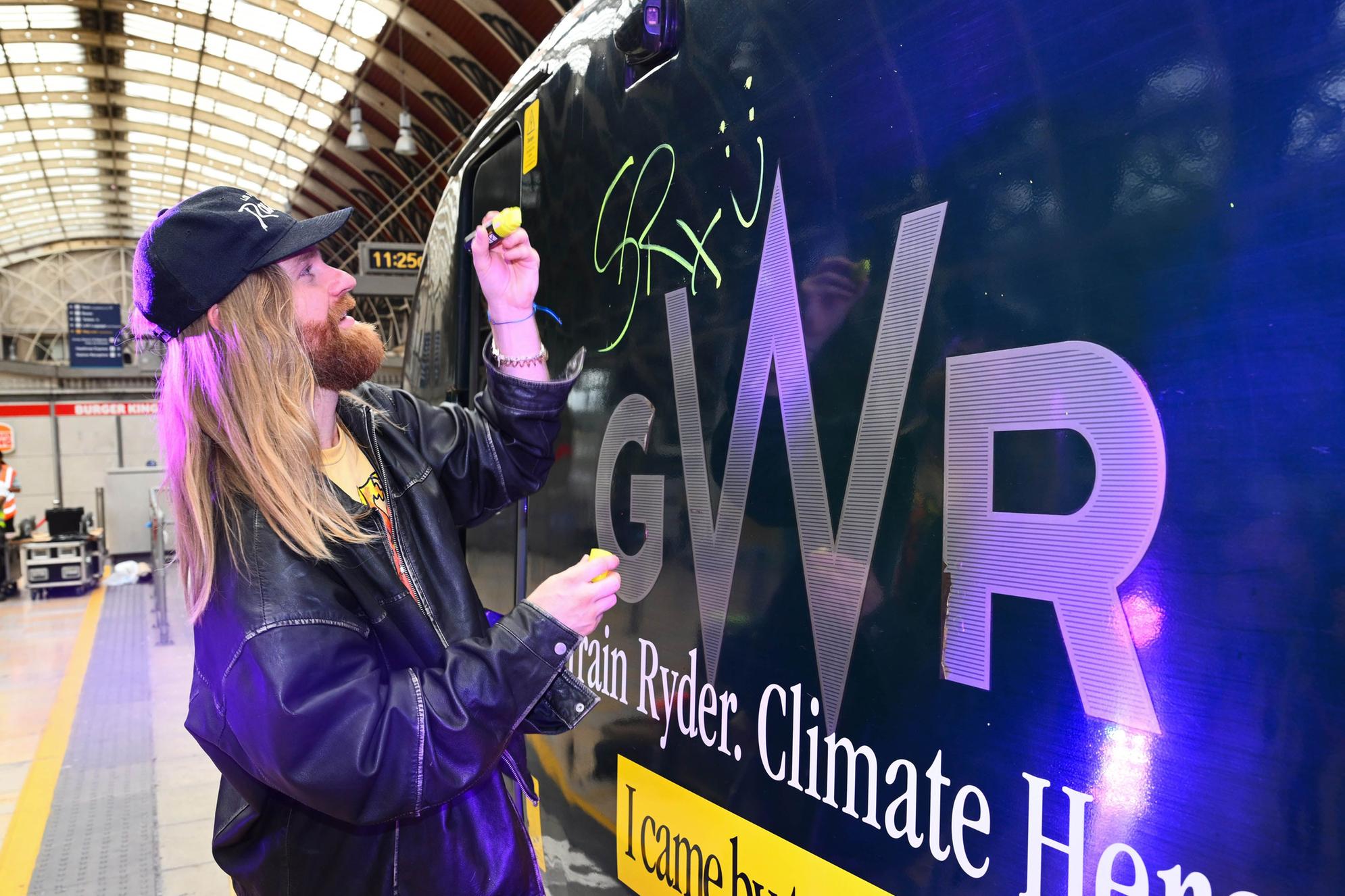 Sam Ryder unveils ‘Train Ryder’ to kick off sustainable summer travel ...