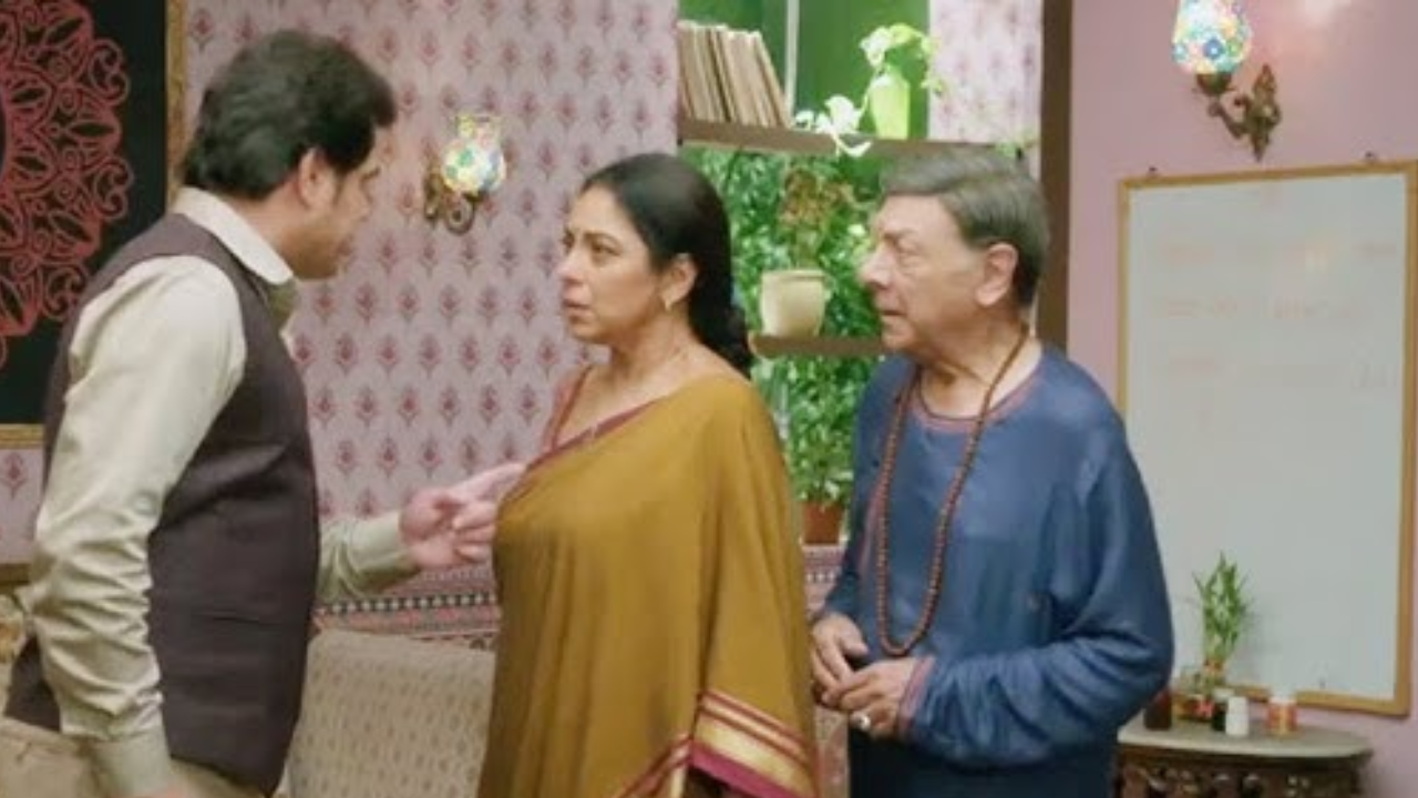 Anupamaa: Anupama tries to prove herself innocent, Pandit Manohar's son ...