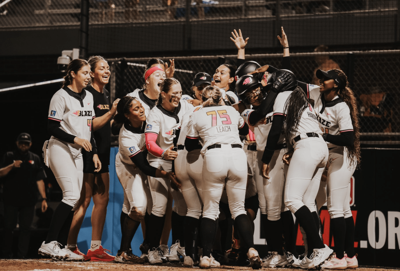 Blaze run rule Bandits, Talons sweep Volts