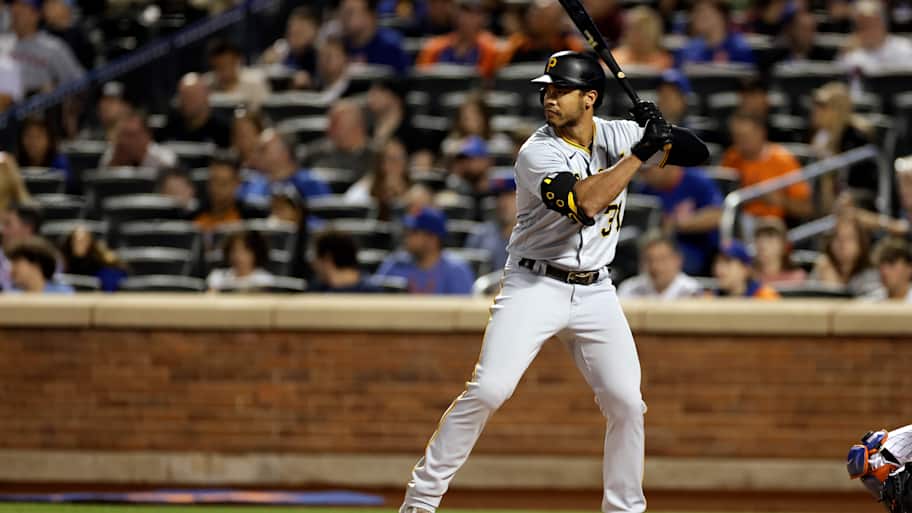 SF Giants release former Pirates outfielder after brief stint with ...