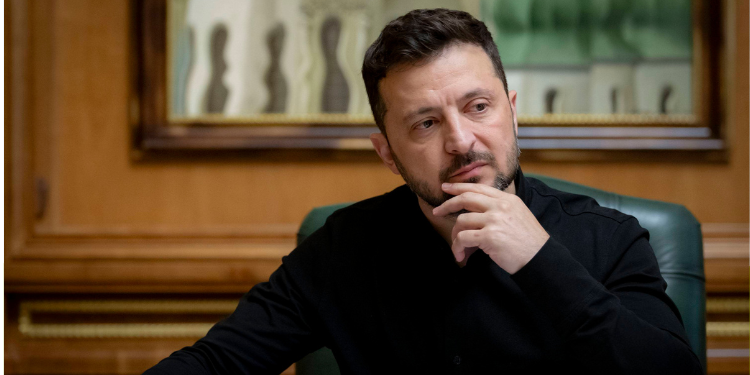 Zelenskyy Close Associate Embroiled in $100 Million Scandal