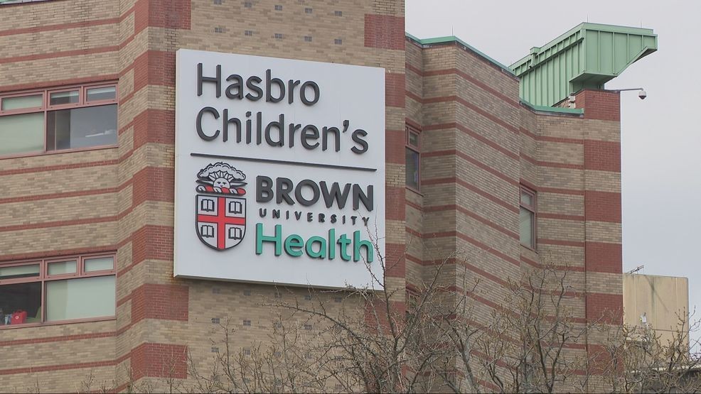 Union workers at Rhode Island Hospital, Hasbro Children's Hospital ...